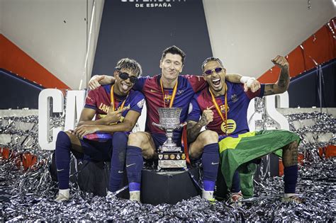 El Barcelona Conquistó Su Decimoquinta Supercopa De España Tras Golear