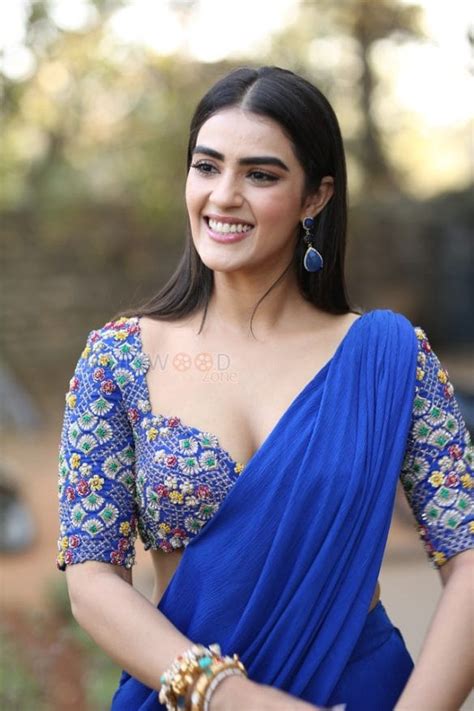 Sexy Kavya Thapar At Ooru Peru Bhairavakona Press Meet Pictures Kollywood Zone