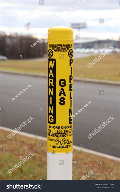 Pipeline Markers