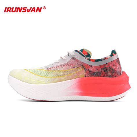 Irunsvan รองเท้าผ้าใบสำหรับวิ่งมาราธอนแผ่นรองคาร์บอนรองเท้าวิ่งสีคริสมาสต์สำหรับผู้ชายรองเท้า