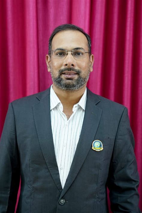 Dr Edrish Contractor Pt Phd Shree Swaminarayan Physiotherapy College