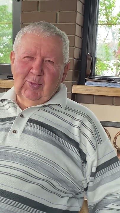 Дедушка в кадре Youtube