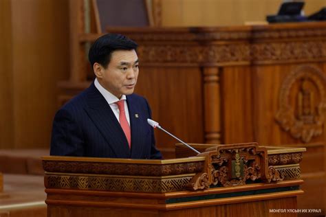 “Эрдэнэс Тавантолгой ХК ийн хувьцааны талаарх тогтоолыг хэлэлцүүлэгт шилжүүлэв