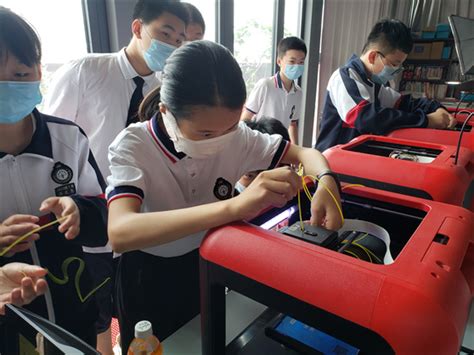 3d创客社团在实践3d打印机的维修和使用学生园地郑州市第五十一中学