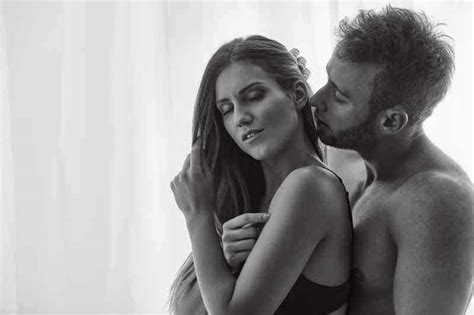 X Rated Dirty Talk Why So Many Women Secretly Love It And How To Do It Without Offending Her