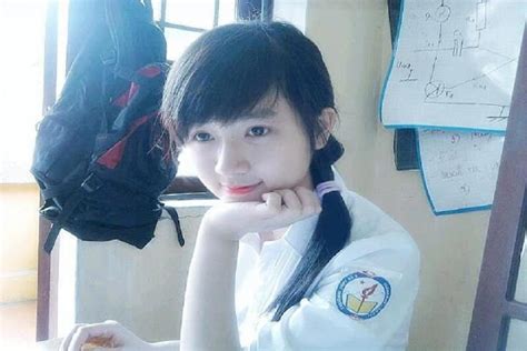 Nh Sex C A N Sinh Tr Ng S Ph M Khoe H Ng V U Kh Ng Cho B N Trai Vi T Xinh