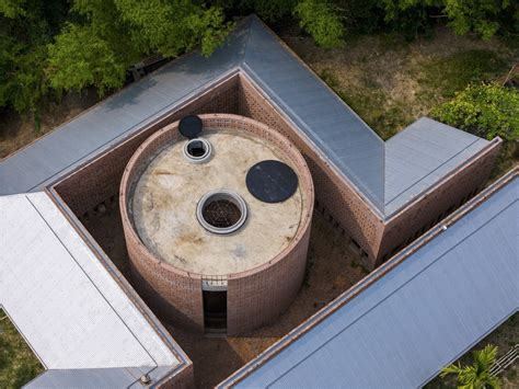 Galeria De Oficina Terra Cotta Tropical Space 9