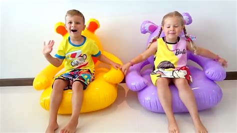 بازی دیانا با اسباب بازی های دخترانه