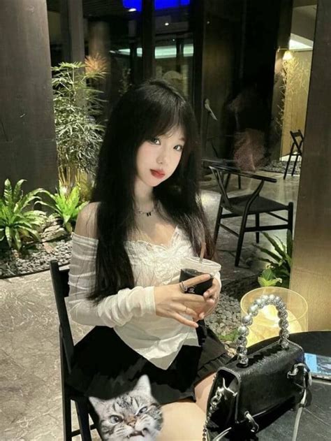 69 Hình ảnh gái xinh ngực to vú đẹp nhất được tuyển chọn