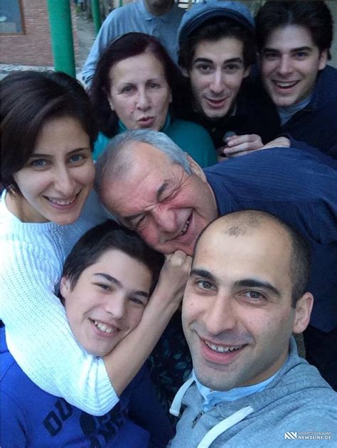 “ყოველთვის ჩემს ტყუპისცალთან ერთად მილოცავენ დაბადების დღეს” როგორ