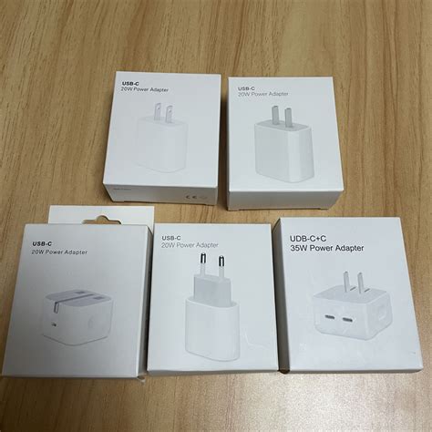 High Quality Pd Usb C 20w Fast Power Adapter Wall Charger With Charging Cable For Iphone 13 14