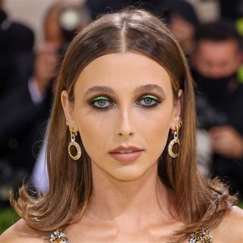 21 Best Easter Makeup Ideas For Spring 2024