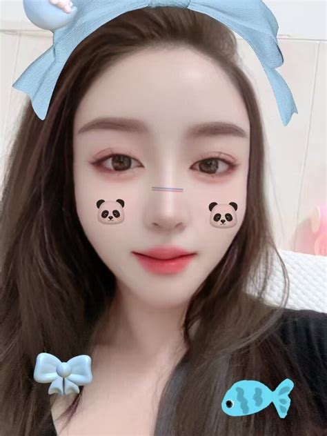 Yoyo Ss 님의 웹캠 모델 프로필