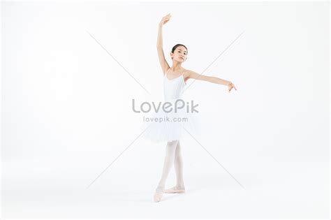 어린 소녀 발레 춤 사진 무료 다운로드 Lovepik