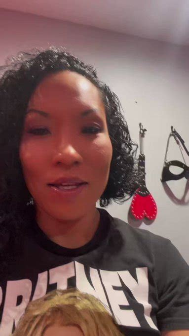 Tw Pornstars Ms Kellie Shin Videos From Twitter