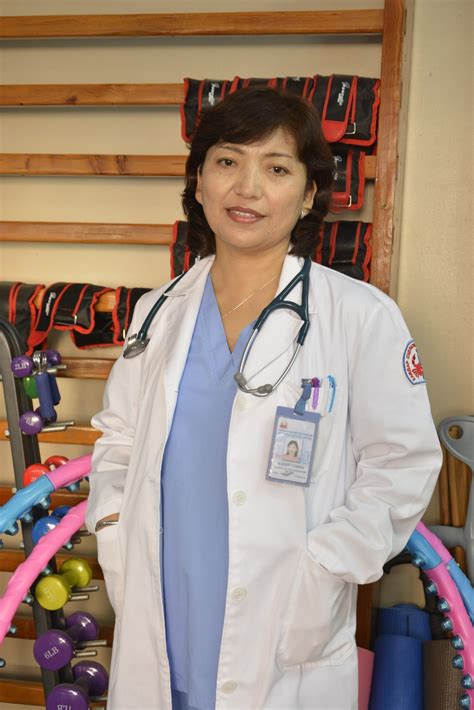 Doctor Tsengel Сэргээн засахын эмч Иог бясалгалын багш Ulaanbaatar