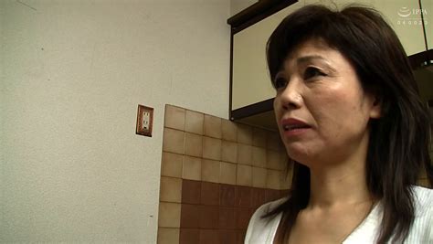 もしも･･･自分の母親がデリヘル嬢だったら･･･ 390596 人気av女優観察日記 無料アダルト動画大全集