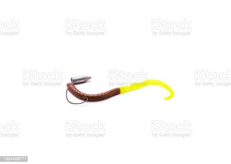 Closeup Texas Rig Dengan Bullet Sinker Cacing Plastik Bercahaya Dan