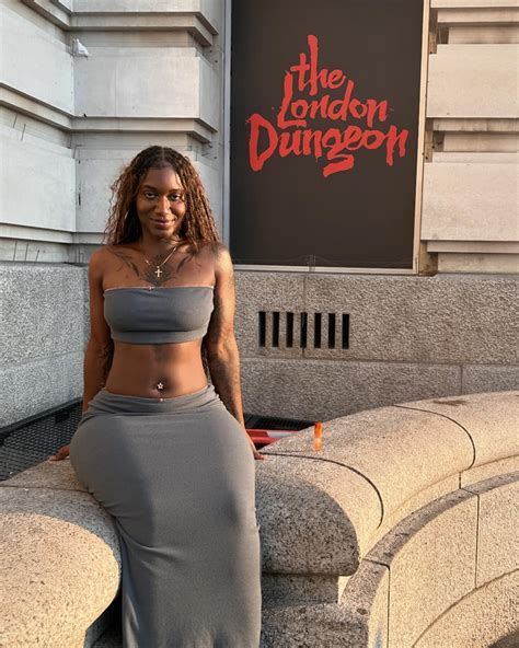 Cassie Blessed To See Another Year In Another Country Cheers🇬🇧 Birthday Unitedkingdom