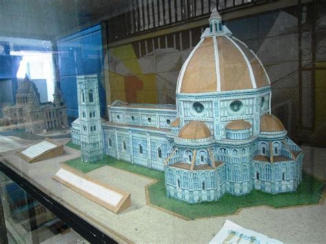 Maquetas De Edificios Históricos — Arkiplus