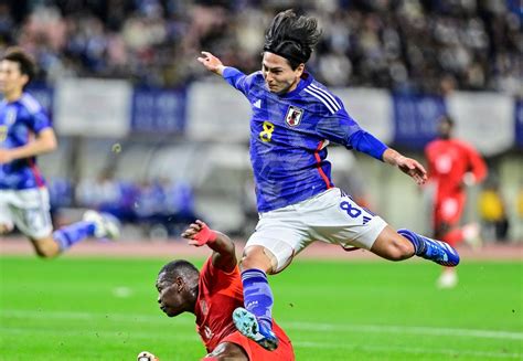 2ページ目 「タキって本当に愛されてる」サッカー日本代表の合流映像で伊東純也が南野拓実を「モナ王」呼びして話題に！「選手にも認知されてるん