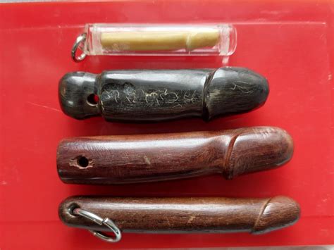 หลวงพ่อกวย หลวงพ่อกวย วัดโฆสิตาราม คู่มือสะสมวัตถุมงคล