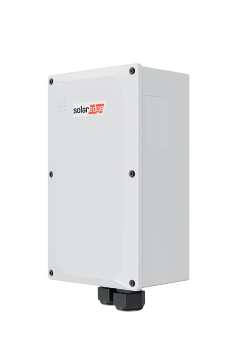 Solaredge Home Backup Interface Single Phase And Three Phase Eu Isometric Right 3d