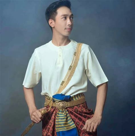 Khmer Men Are Very Beautiful With Traditional Khmer Clothes