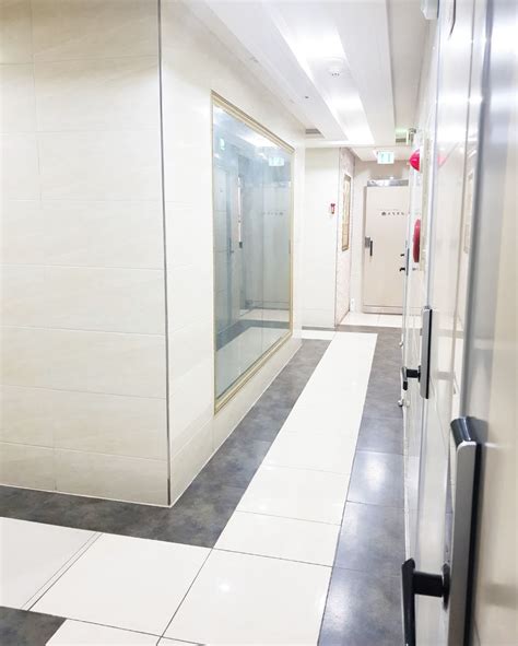 공용 공간 온정주의