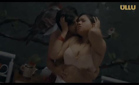rekha mona sarkar butt breasts scene in dunali aznude