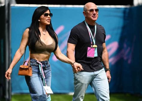 Cyborg Kim Kardashian F1 Twitter Reacts As 120 Billion Man Jeff