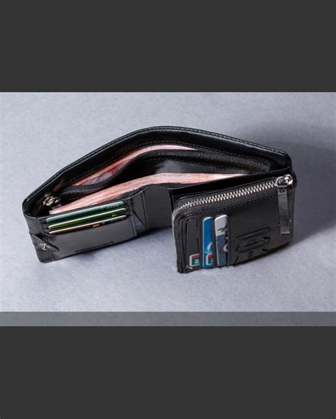Ottimo Black Leather Wallet With Coin Compartment