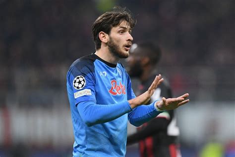 ესპანური მედია კვარაცხელია ლივერპულში 130 მილიონად