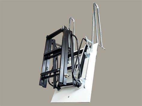 Scala Retrattile Per Soppalco A Pantografo O Elementi Ripieghevole