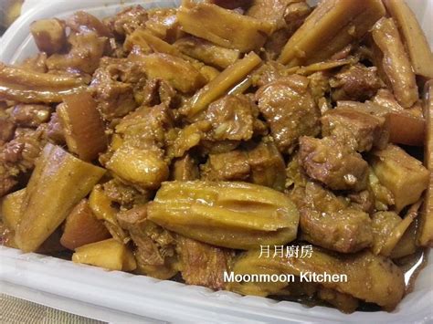 Sandy Mama的飲食天地 食譜 盆菜食譜之南乳腩肉炆蓮藕