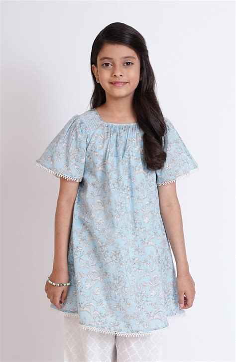 Lcp906322 Leyla Multi Leisure Club Official