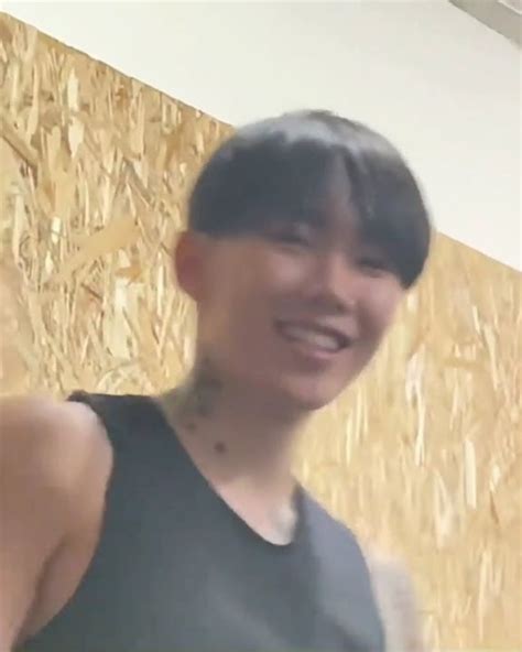 210524 현진이 생일 밥사주고 운동하러 간 박재범ㅋㅋㅋㅋ Youtube