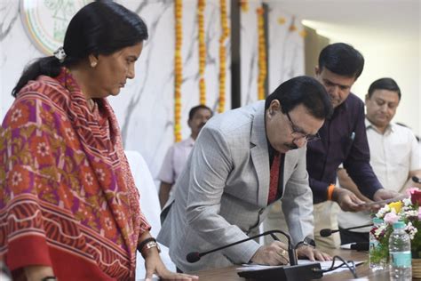 Swearing In Ceremony Of Telangana Electricity Regulatory Commission Chairman On 30102024