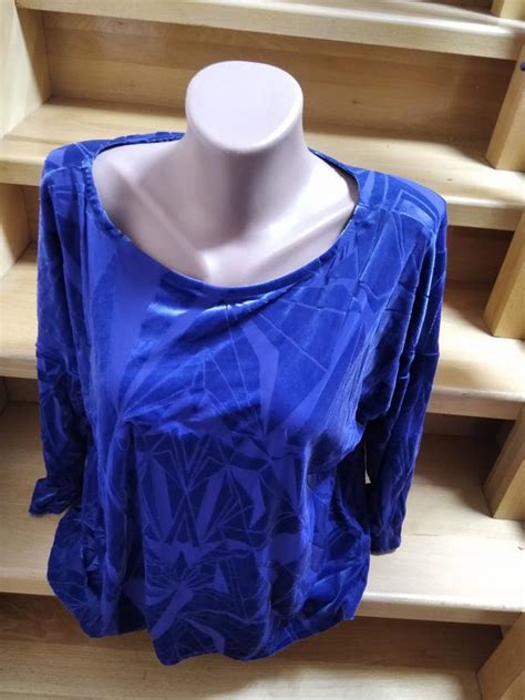 Блуза — ціна 60 грн у каталозі Блузи Купити жіночі речі за доступною ціною на Шафі Україна