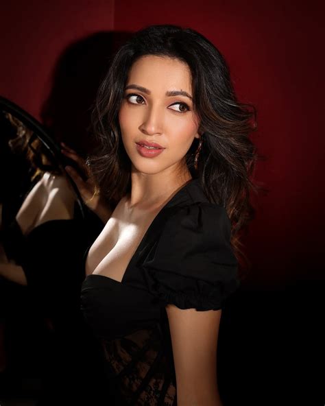 Neha Shetty Effortlessly Stunning In Black Neha Shetty Effortlessly Stunning In Black
