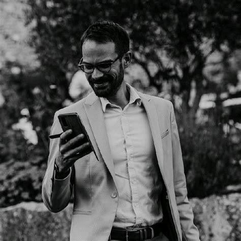 Maxime Guilbert Banquier Privé Bnp Paribas Linkedin