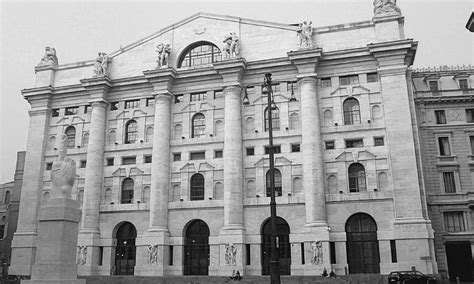 Borse Europee In Rialzo Accordo Usa Ucraina Sulle Terre Rare Accende