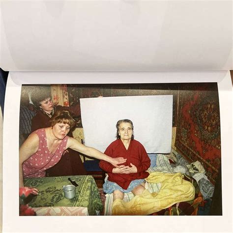 PASSPORT THE NAKED ROOM