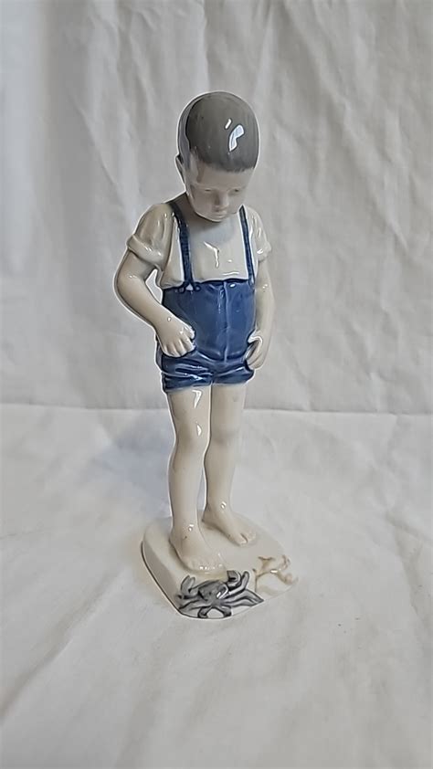 B G Figurin Porslin Pojke Med Krabba Fleasy Flea Markets Easy