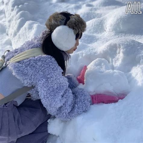 일상의 모든것과 기분전환 🤍벌써 기대되는 첫눈짤🤍 겨울 갬성 뽐뿌온다 ~ ≧ ≦ ~ 눈 Facebook