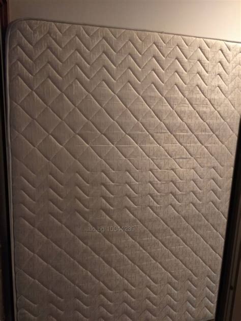 Матрак за Спалня Матрак Матраци Рамки Пружини Созопол Продавам 2броя матраци за спал