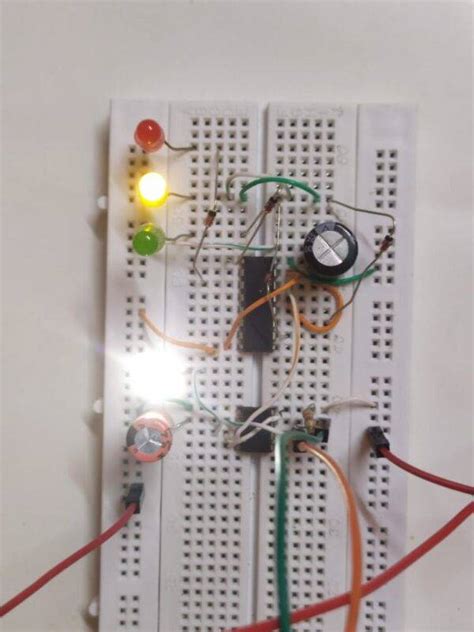 Traffic Light Circuit Diagram Using 555 Timer
