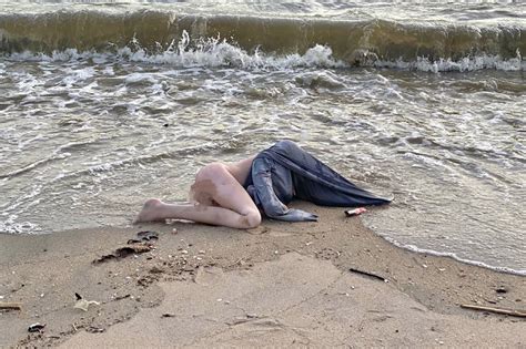 Dead Body On Tourist Beach Turns Out To Be Sex Doll