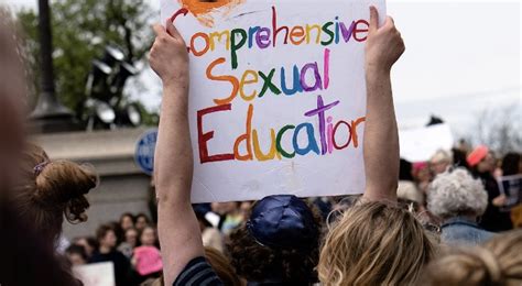A New Bill Aims To Make Sex Ed A Requirement Nationwide The Real