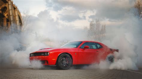 5 Facts Every Dodge Fan Should Know About The Legendary Hellcat Engine